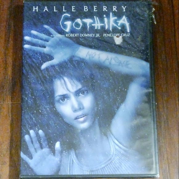 Warner Bros. | Media | Gothika On Dvd Halle Berry | Poshmark